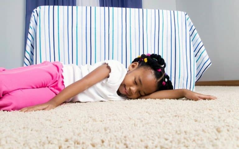 4 Healthy Benefits of Sleeping on the Floor - Healthy Wealthy Skinny